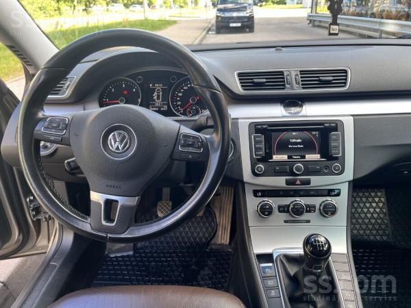 Brown Volkswagen Passat B6 2014 in Daugavpils, with an engine capacity of 1.60 L and mileage of 284 thousand km for 5800 €, photo 9 on AUTOMOTO.COM.LV