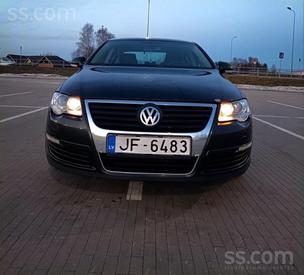 Green Volkswagen Passat B6 2006 in Rezekne, with an engine capacity of 2.00 L and mileage of 316 thousand km for 1150 €, photo 2 on AUTOMOTO.COM.LV