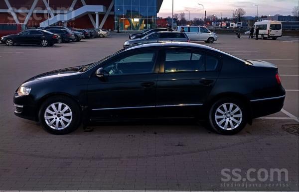 Green Volkswagen Passat B6 2006 in Rezekne, with an engine capacity of 2.00 L and mileage of 316 thousand km for 1150 €, photo 7 on AUTOMOTO.COM.LV