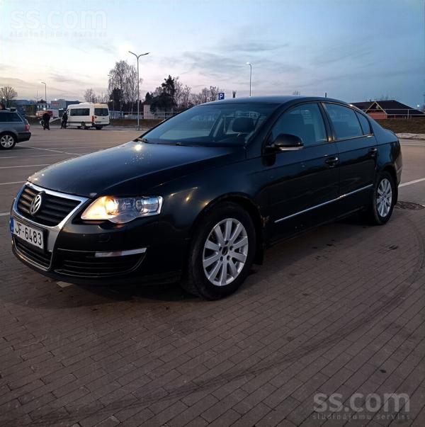 Green Volkswagen Passat B6 2006 in Rezekne, with an engine capacity of 2.00 L and mileage of 316 thousand km for 1150 €, photo 8 on AUTOMOTO.COM.LV