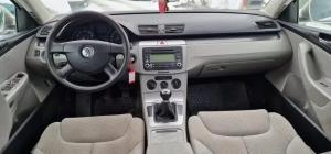 Grey Volkswagen Passat B6 2006 in Valmiera, with an engine capacity of 2.00 L and mileage of 307 thousand km for 2150 €, photo 10 on AUTOMOTO.COM.LV