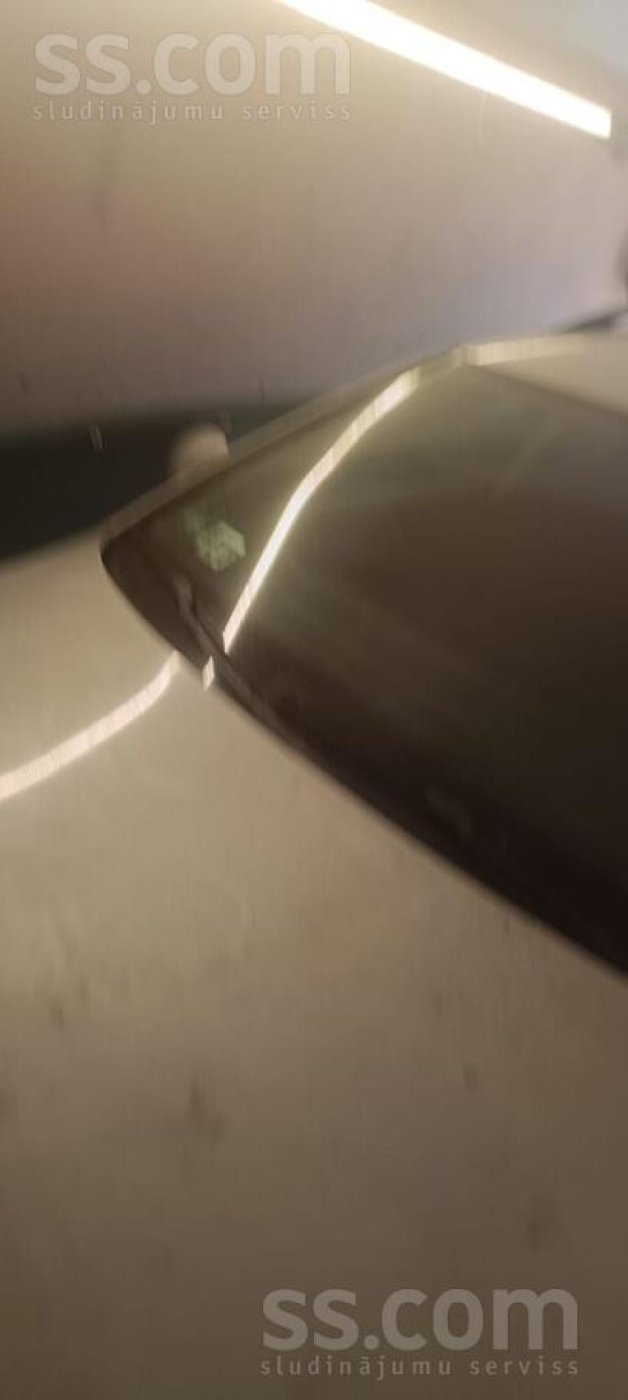 Pelēks Volkswagen Passat B6 2008 Rīga, ar dzinēja tilpumu 2.00 L un nobraukumu 370 tūkst. km par 850 €, foto 5 vietnē AUTOMOTO.COM.LV