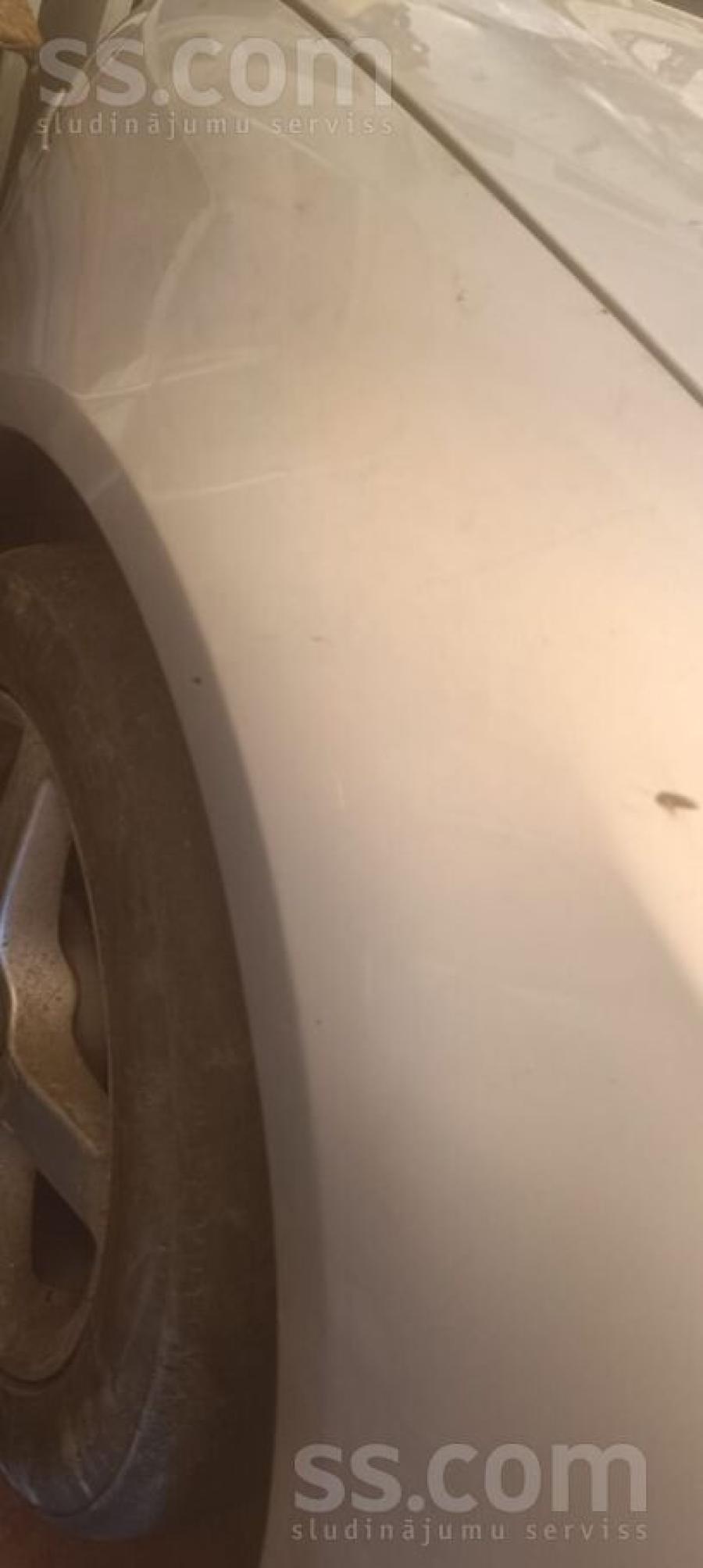 Pelēks Volkswagen Passat B6 2008 Rīga, ar dzinēja tilpumu 2.00 L un nobraukumu 370 tūkst. km par 850 €, foto 10 vietnē AUTOMOTO.COM.LV