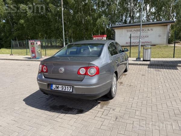 Pelēks Volkswagen Passat B6 2005 Rēzekne, ar dzinēja tilpumu 2.00 L un nobraukumu 335 tūkst. km par 950 €, foto 4 vietnē AUTOMOTO.COM.LV