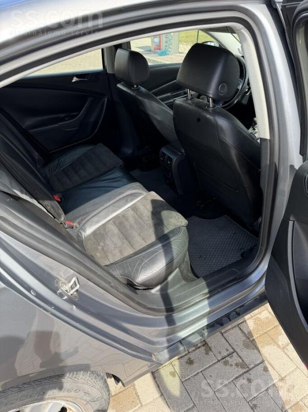 Pelēks Volkswagen Passat B6 2005 Rēzekne, ar dzinēja tilpumu 2.00 L un nobraukumu 335 tūkst. km par 950 €, foto 7 vietnē AUTOMOTO.COM.LV