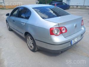 Pelēks Volkswagen Passat B6 2005 Dobele, ar dzinēja tilpumu 2.00 L un nobraukumu 382 tūkst. km par 1400 €, foto 4 vietnē AUTOMOTO.COM.LV