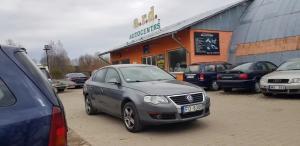 Серый Фольксваген Пассат Б6 2005 в Валмиера, объемом двигателя 2.00 л и пробегом 357 тыс. км за 1650 €, фото  на AUTOMOTO.COM.LV