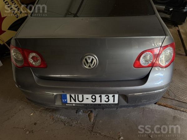 Pelēks Volkswagen Passat B6 2005 Talsi, ar dzinēja tilpumu 2.00 L un nobraukumu 335 tūkst. km par 900 €, foto 3 vietnē AUTOMOTO.COM.LV