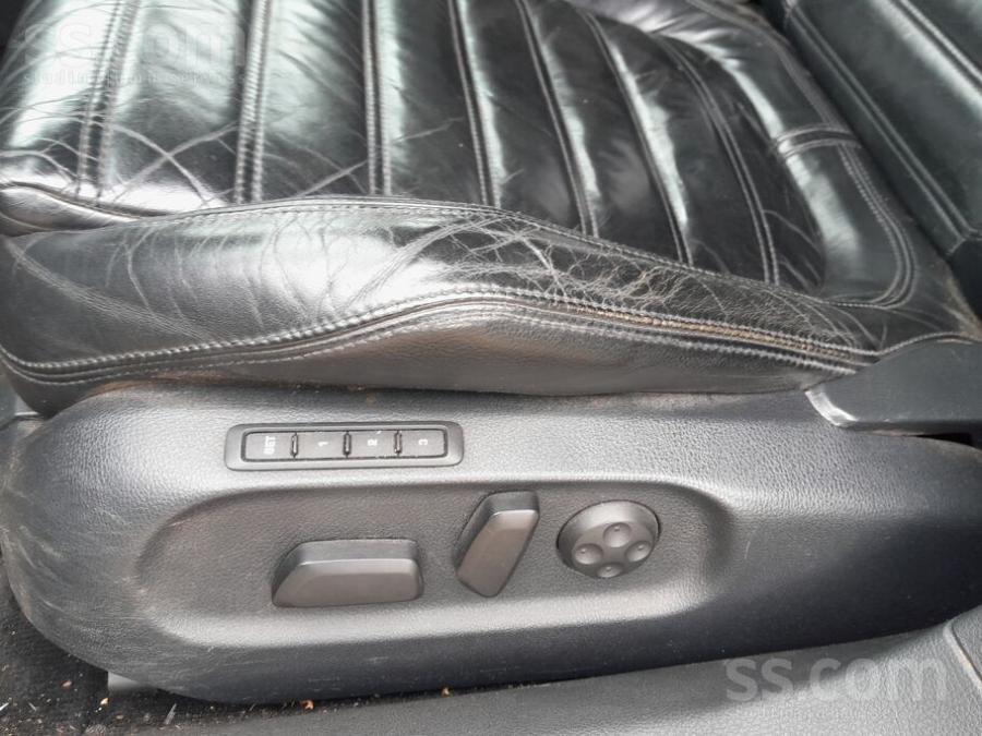 Pelēks Volkswagen Passat B6 2005 Saldus, ar dzinēja tilpumu 2.00 L un nobraukumu 336 tūkst. km par 1550 €, foto 18 vietnē AUTOMOTO.COM.LV