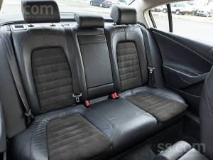 Grey Volkswagen Passat B6 2005 in Tukums, with an engine capacity of 2.00 L and mileage of 340 thousand km for 2500 €, photo 11 on AUTOMOTO.COM.LV
