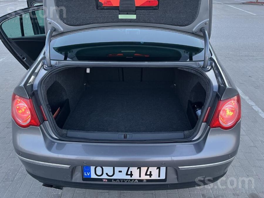 Pelēks Volkswagen Passat B6 2006 Rīga, ar dzinēja tilpumu 2.00 L un nobraukumu 190 tūkst. km par 1350 €, foto 14 vietnē AUTOMOTO.COM.LV