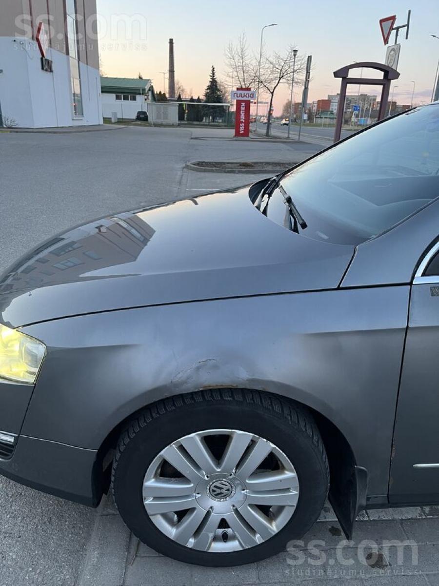 Pelēks Volkswagen Passat B6 2006 Rīga, ar dzinēja tilpumu 2.00 L un nobraukumu 190 tūkst. km par 1350 €, foto 18 vietnē AUTOMOTO.COM.LV