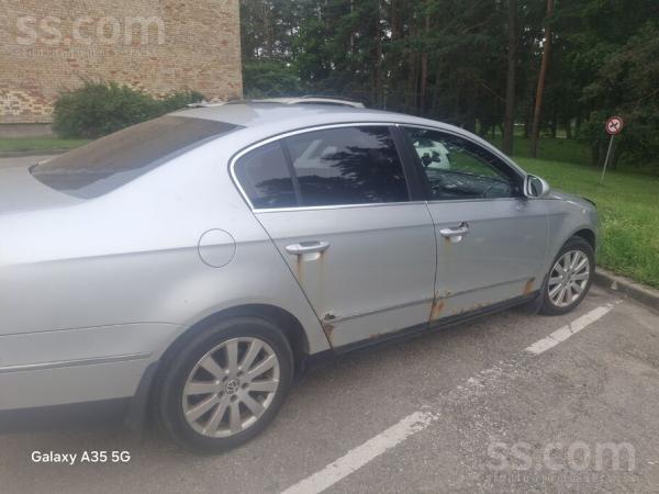 Grey Volkswagen Passat B6 2006 in Riga, with an engine capacity of 2.00 L and mileage of 386 thousand km for 700 €, photo 4 on AUTOMOTO.COM.LV