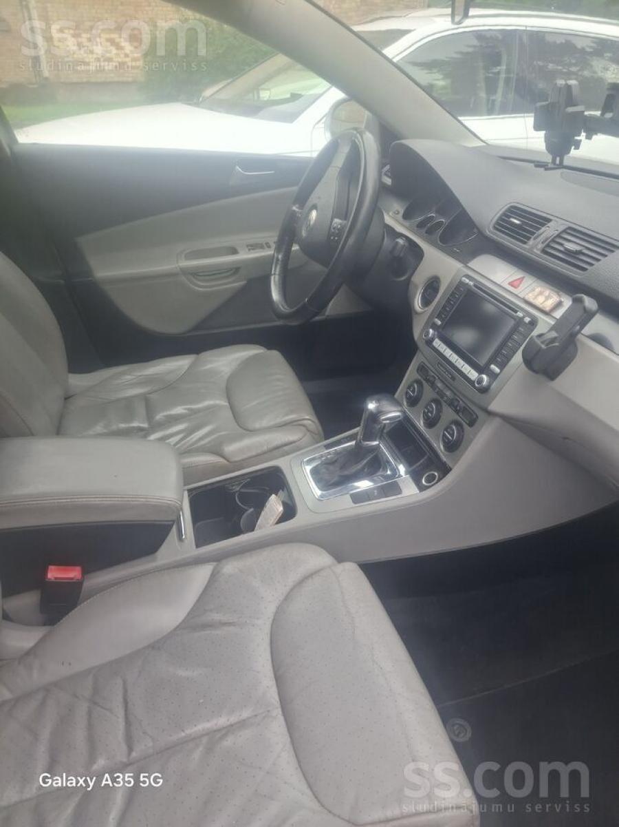 Grey Volkswagen Passat B6 2006 in Riga, with an engine capacity of 2.00 L and mileage of 386 thousand km for 700 €, photo 13 on AUTOMOTO.COM.LV