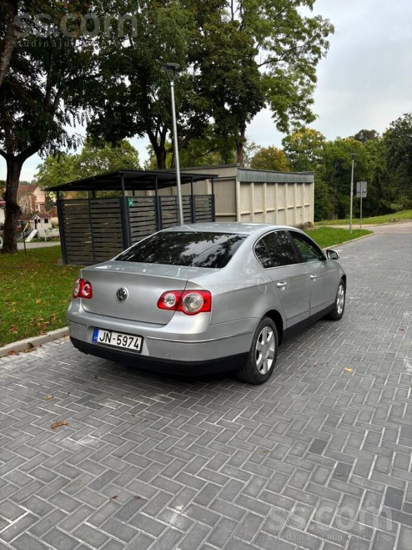 Grey Volkswagen Passat B6 2006 in Kraslava, with an engine capacity of 1.90 L and mileage of 380 thousand km for 1550 €, photo 5 on AUTOMOTO.COM.LV