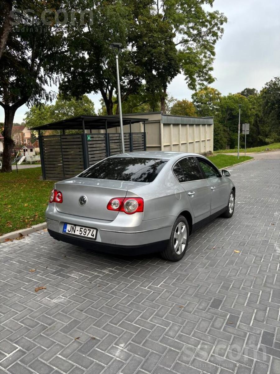 Grey Volkswagen Passat B6 2006 in Kraslava, with an engine capacity of 1.90 L and mileage of 380 thousand km for 1550 €, photo 5 on AUTOMOTO.COM.LV