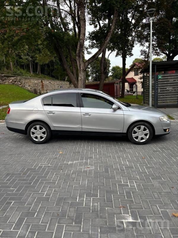 Grey Volkswagen Passat B6 2006 in Kraslava, with an engine capacity of 1.90 L and mileage of 380 thousand km for 1550 €, photo 7 on AUTOMOTO.COM.LV