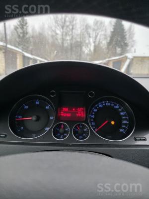 Pelēks Volkswagen Passat B6 2007 Valka, ar dzinēja tilpumu 1.90 L un nobraukumu 440 tūkst. km par 1300 €, foto 7 vietnē AUTOMOTO.COM.LV