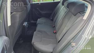 Grey Volkswagen Passat B6 2007 in Riga, with an engine capacity of 2.00 L and mileage of 206 thousand km for 850 €, photo 13 on AUTOMOTO.COM.LV