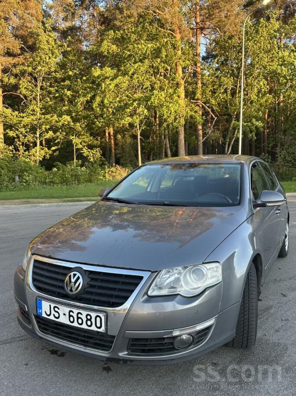 Pelēks Volkswagen Passat B6 2007 Rīga, ar dzinēja tilpumu 2.00 L un nobraukumu 400 tūkst. km par 1400 €, foto 1 vietnē AUTOMOTO.COM.LV