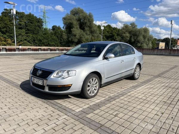 Pelēks Volkswagen Passat B6 2007 Rīga, ar dzinēja tilpumu 1.60 L un nobraukumu 150 tūkst. km par 1990 €, foto 1 vietnē AUTOMOTO.COM.LV