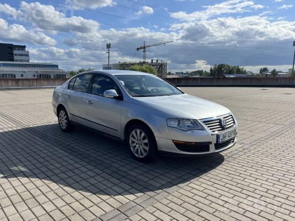 Pelēks Volkswagen Passat B6 2007 Rīga, ar dzinēja tilpumu 1.60 L un nobraukumu 150 tūkst. km par 1990 €, foto 7 vietnē AUTOMOTO.COM.LV