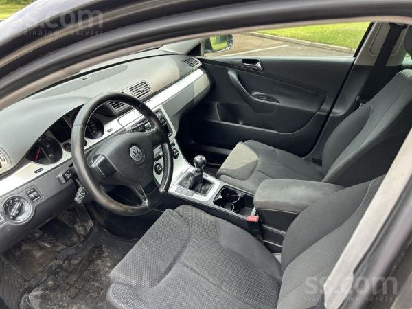 Pelēks Volkswagen Passat B6 2007 Liepāja, ar dzinēja tilpumu 2.00 L un nobraukumu 230 tūkst. km par 1450 €, foto 6 vietnē AUTOMOTO.COM.LV