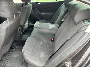 Grey Volkswagen Passat B6 2007 in Liepaja, with an engine capacity of 2.00 L and mileage of 230 thousand km for 1450 €, photo 8 on AUTOMOTO.COM.LV