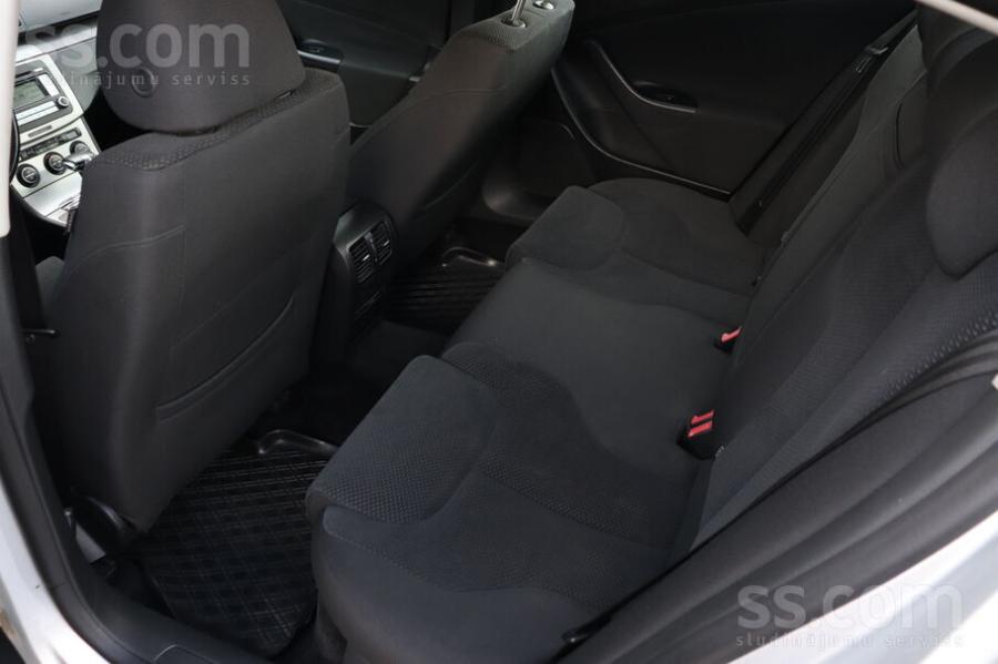 Pelēks Volkswagen Passat B6 2007 Valmiera, ar dzinēja tilpumu 2.00 L un nobraukumu 241 tūkst. km par 1200 €, foto 9 vietnē AUTOMOTO.COM.LV