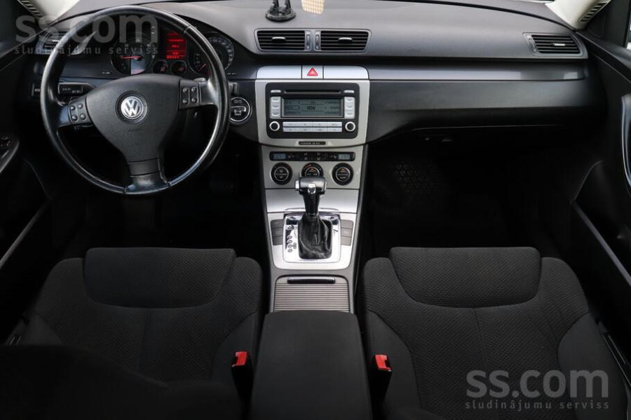 Pelēks Volkswagen Passat B6 2007 Valmiera, ar dzinēja tilpumu 2.00 L un nobraukumu 241 tūkst. km par 1200 €, foto 12 vietnē AUTOMOTO.COM.LV