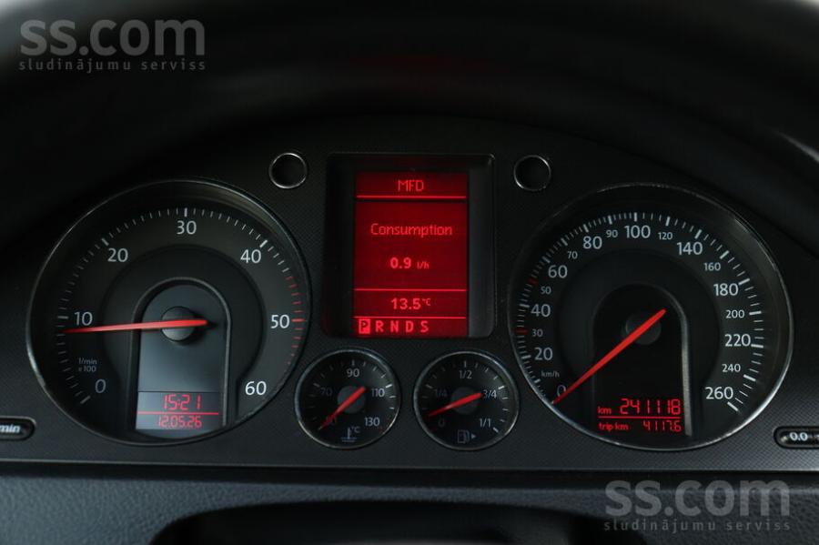 Pelēks Volkswagen Passat B6 2007 Valmiera, ar dzinēja tilpumu 2.00 L un nobraukumu 241 tūkst. km par 1200 €, foto 20 vietnē AUTOMOTO.COM.LV