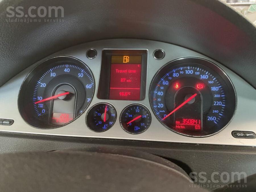 Grey Volkswagen Passat B6 2008 in Madona, with an engine capacity of 2.00 L and mileage of 0 thousand km for 1400 €, photo 7 on AUTOMOTO.COM.LV