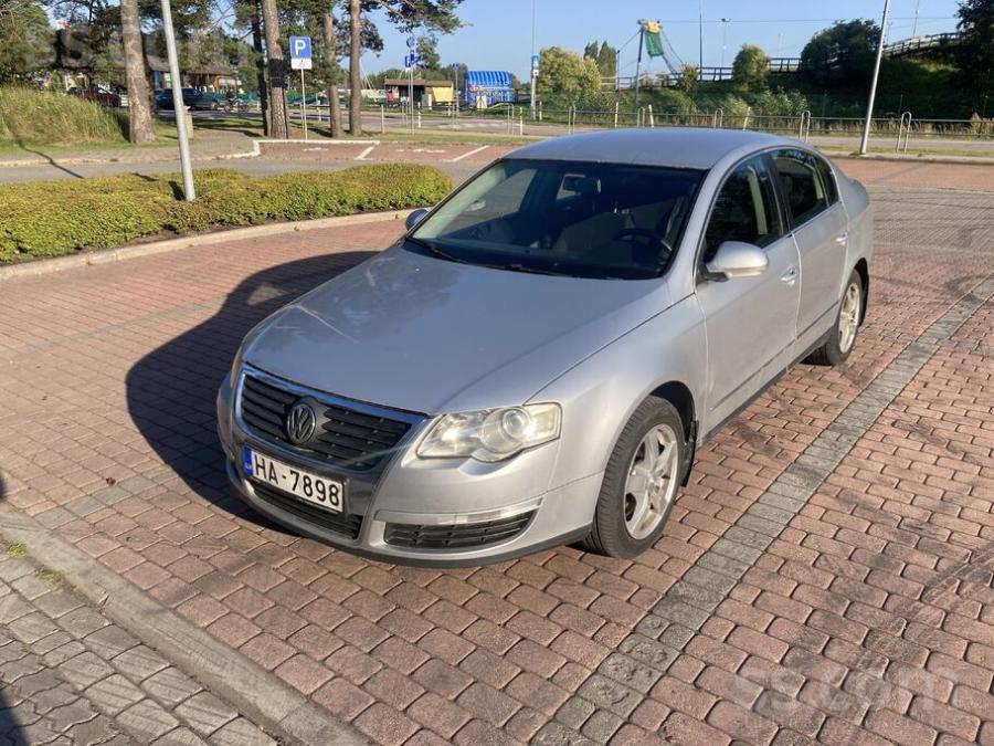 Pelēks Volkswagen Passat B6 2008 Ventspils, ar dzinēja tilpumu 2.00 L un nobraukumu 290 tūkst. km par 1050 €, foto 1 vietnē AUTOMOTO.COM.LV