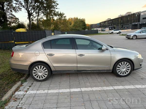 Grey Volkswagen Passat B6 2008 in Riga, with an engine capacity of 2.00 L and mileage of 240 thousand km for 2400 €, photo 3 on AUTOMOTO.COM.LV