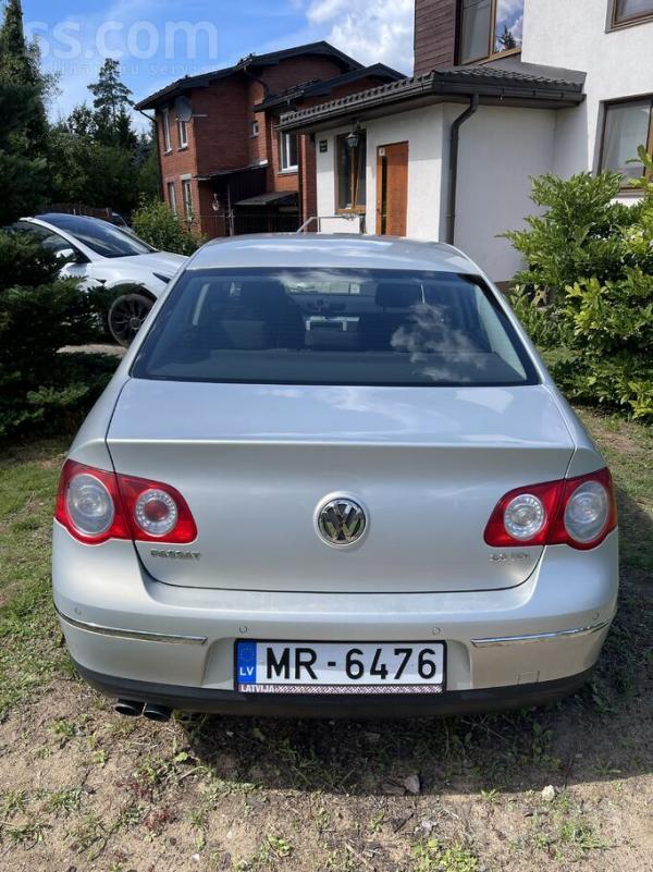 Pelēks Volkswagen Passat B6 2010 Rīga, ar dzinēja tilpumu 2.00 L un nobraukumu 316 tūkst. km par 3000 €, foto 3 vietnē AUTOMOTO.COM.LV