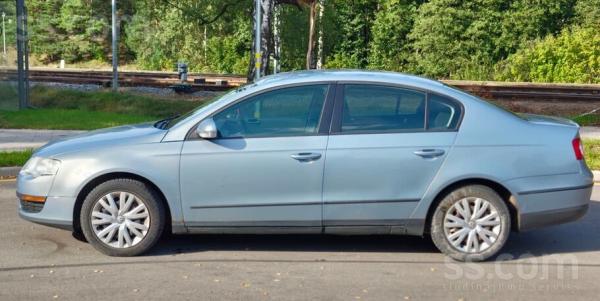 Pelēks Volkswagen Passat B6 2010 Rīga, ar dzinēja tilpumu 1.80 L un nobraukumu 279 tūkst. km par 3200 €, foto 4 vietnē AUTOMOTO.COM.LV
