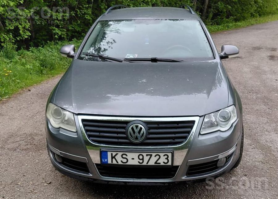 Pelēks Volkswagen Passat B6 2005 Valmiera, ar dzinēja tilpumu 2.00 L un nobraukumu 400 tūkst. km par 900 €, foto 1 vietnē AUTOMOTO.COM.LV