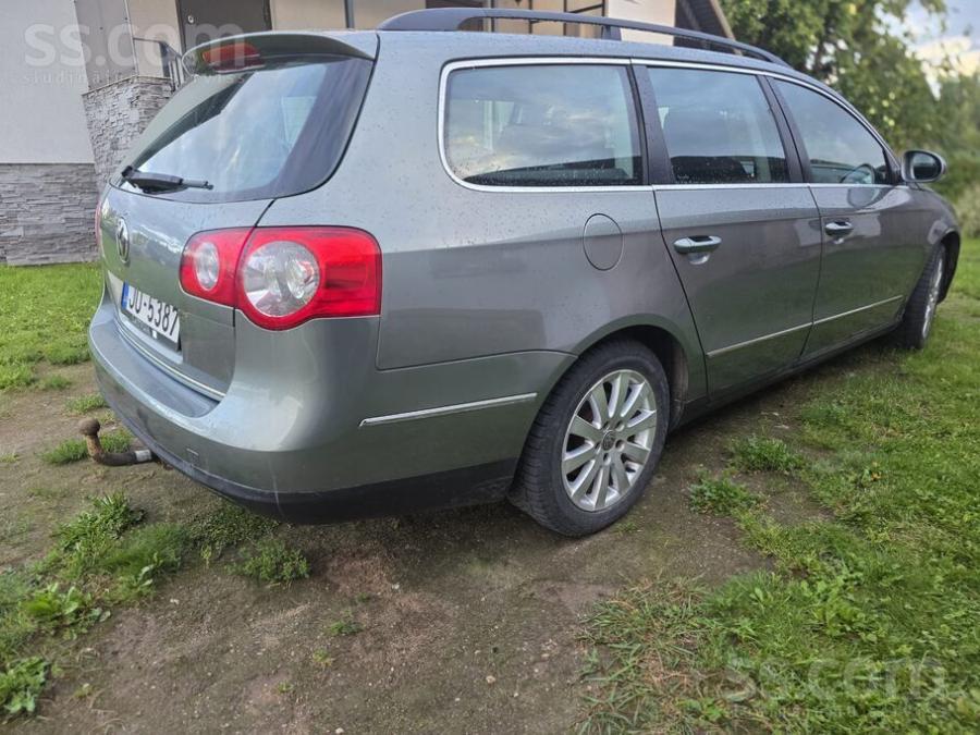 Grey Volkswagen Passat B6 2005 in Rezekne, with an engine capacity of 1.90 L and mileage of 370 thousand km for 1850 €, photo 4 on AUTOMOTO.COM.LV