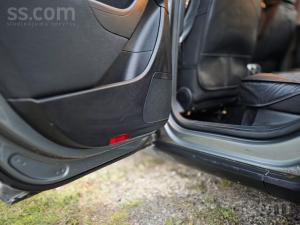 Grey Volkswagen Passat B6 2005 in Rezekne, with an engine capacity of 1.90 L and mileage of 370 thousand km for 1850 €, photo 11 on AUTOMOTO.COM.LV