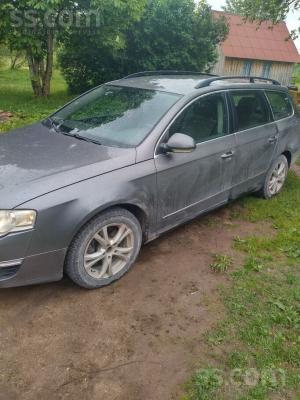 Grey Volkswagen Passat B6 2006 in Valmiera, with an engine capacity of 2.00 L and mileage of 354 thousand km for 650 €, photo 4 on AUTOMOTO.COM.LV