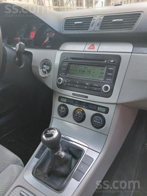 Pelēks Volkswagen Passat B6 2006 Cēsis, ar dzinēja tilpumu 2.00 L un nobraukumu 368 tūkst. km par 990 €, foto 6 vietnē AUTOMOTO.COM.LV