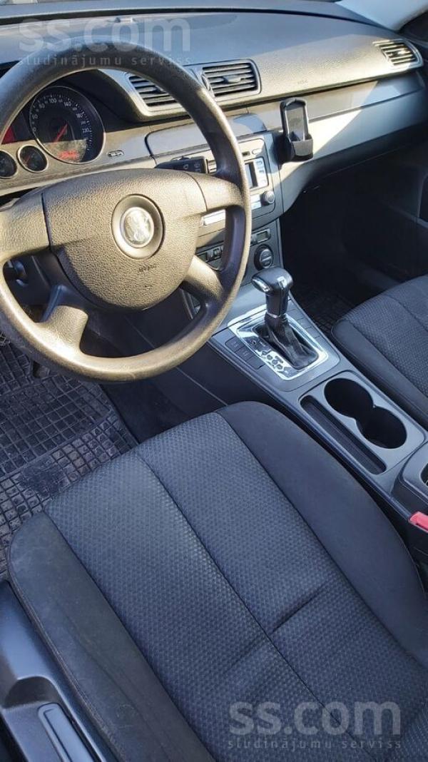 Pelēks Volkswagen Passat B6 2006 Rēzekne, ar dzinēja tilpumu 2.00 L un nobraukumu 365 tūkst. km par 1700 €, foto 3 vietnē AUTOMOTO.COM.LV