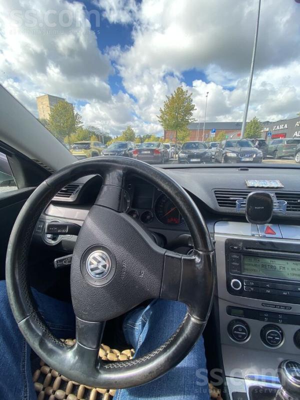 Pelēks Volkswagen Passat B6 2006 Rīga, ar dzinēja tilpumu 2.00 L un nobraukumu 261 tūkst. km par 2550 €, foto 5 vietnē AUTOMOTO.COM.LV