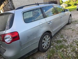 Pelēks Volkswagen Passat B6 2006 Jelgava, ar dzinēja tilpumu 2.00 L un nobraukumu 0 tūkst. km par 650 €, foto 10 vietnē AUTOMOTO.COM.LV