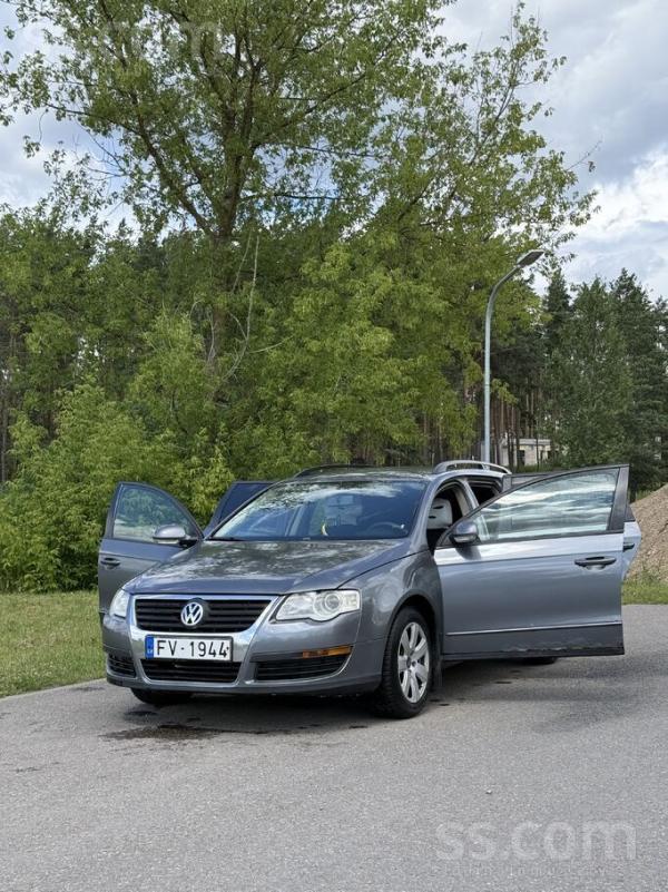 Pelēks Volkswagen Passat B6 2006 Daugavpils, ar dzinēja tilpumu 2.00 L un nobraukumu 332 tūkst. km par 1800 €, foto 5 vietnē AUTOMOTO.COM.LV
