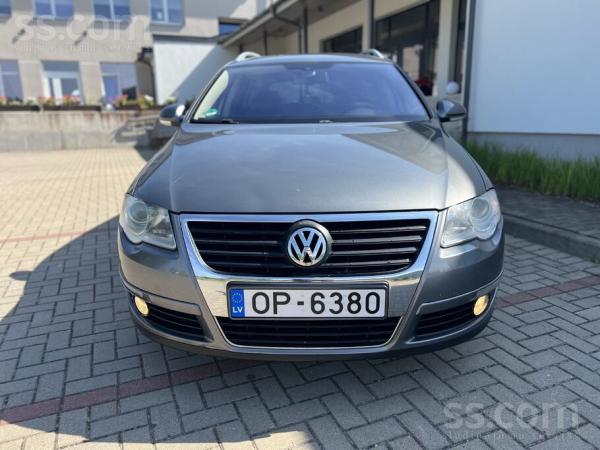 Pelēks Volkswagen Passat B6 2006 Rēzekne, ar dzinēja tilpumu 2.00 L un nobraukumu 294 tūkst. km par 3550 €, foto 1 vietnē AUTOMOTO.COM.LV