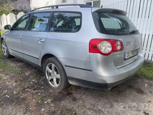 Pelēks Volkswagen Passat B6 2006 Rīga, ar dzinēja tilpumu 2.00 L un nobraukumu 207 tūkst. km par 700 €, foto 3 vietnē AUTOMOTO.COM.LV
