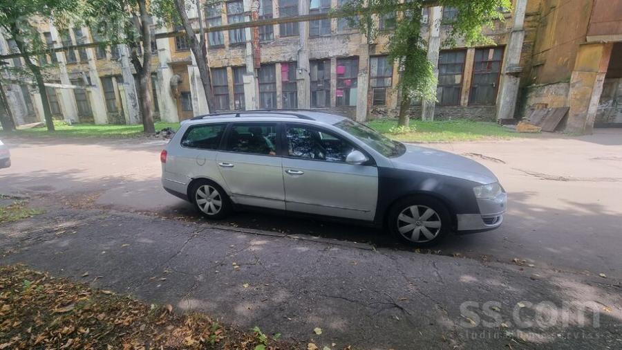 Grey Volkswagen Passat B6 2006 in Riga, with an engine capacity of 2.00 L and mileage of 466 thousand km for 700 €, photo 4 on AUTOMOTO.COM.LV