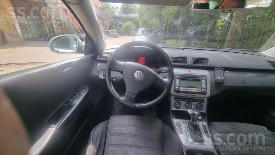 Grey Volkswagen Passat B6 2006 in Riga, with an engine capacity of 2.00 L and mileage of 466 thousand km for 700 €, photo 5 on AUTOMOTO.COM.LV