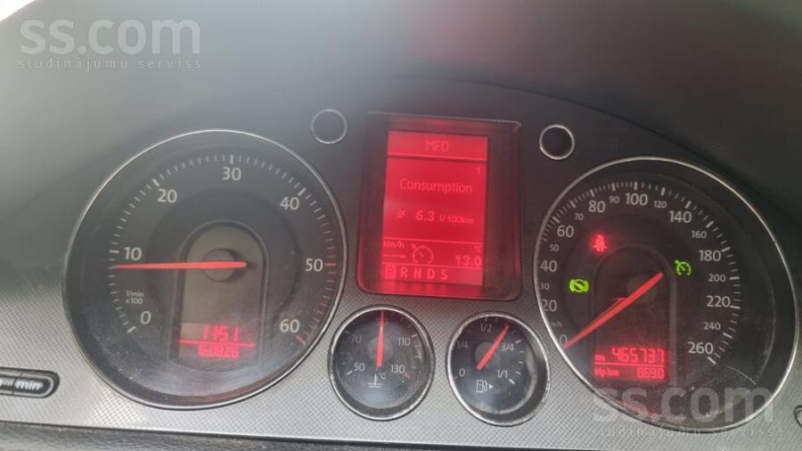 Grey Volkswagen Passat B6 2006 in Riga, with an engine capacity of 2.00 L and mileage of 466 thousand km for 700 €, photo 6 on AUTOMOTO.COM.LV